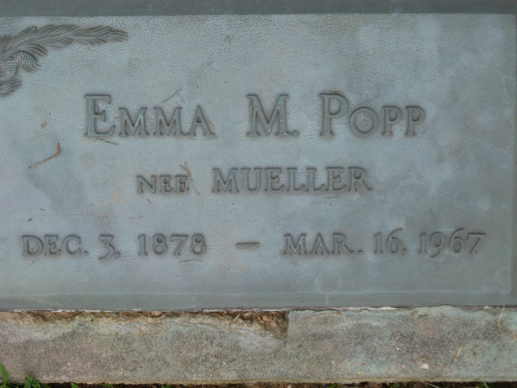 Emma Popp gravestone
