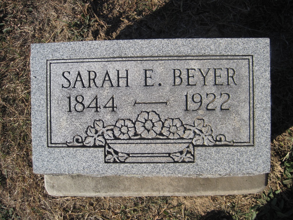 Sarah Beyer gravestone – Trinity Altenburg MO