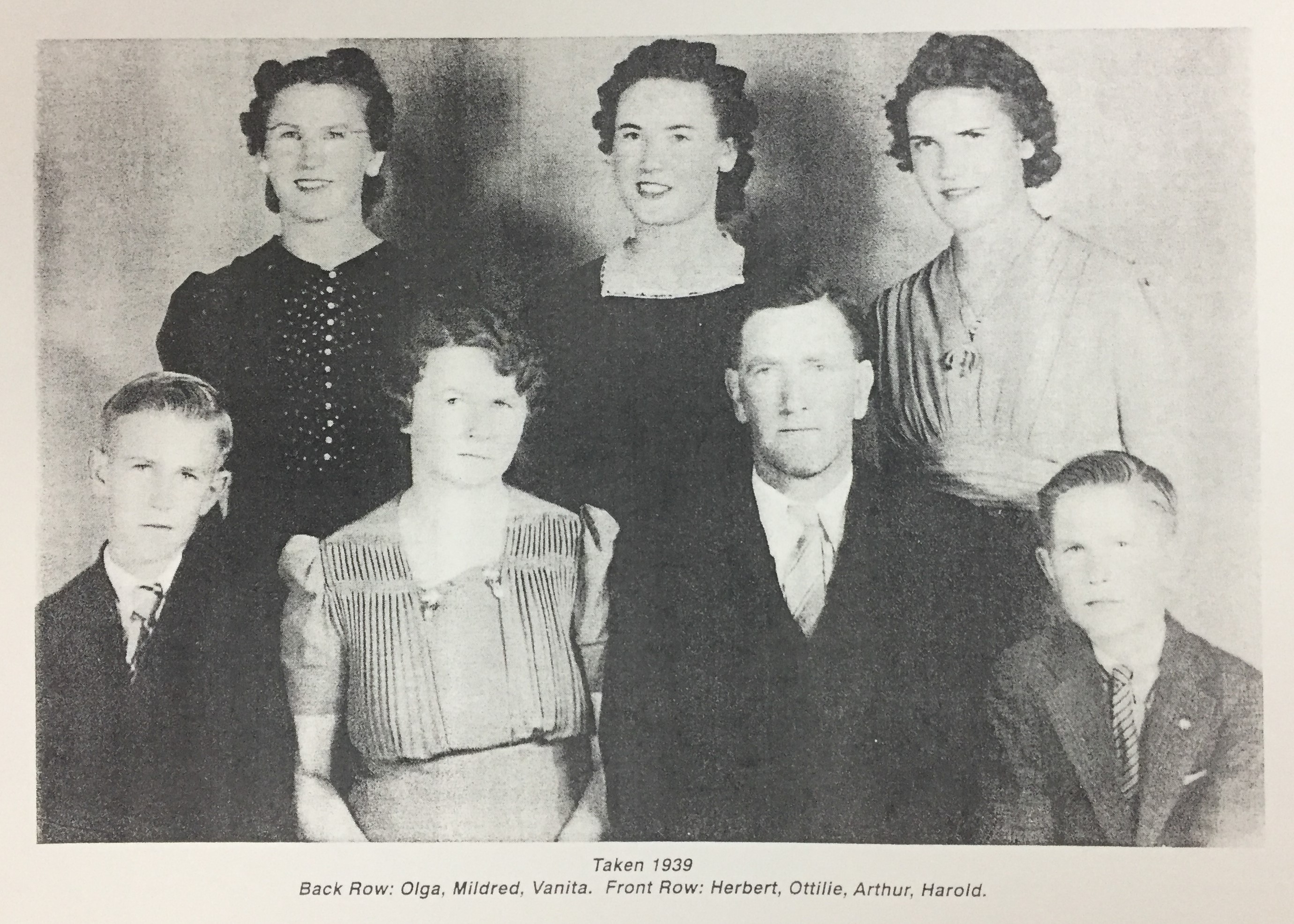 arthur-schuessler-family-1939