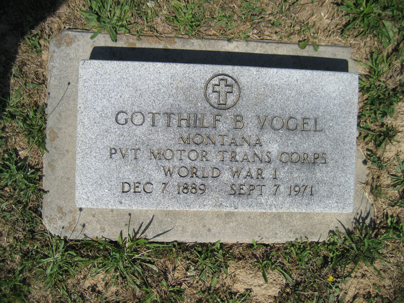 gotthilf-vogel-gravestone-trinity-altenburg-mo