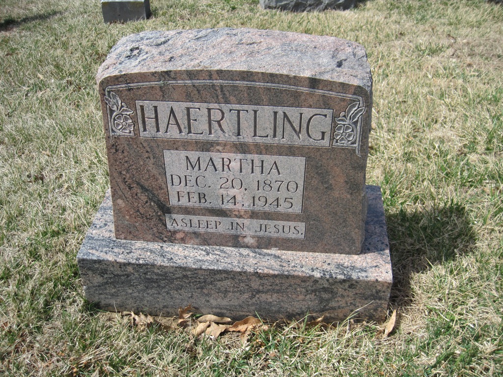 martha-haertling-gravestone-immanuel-new-wells-mo