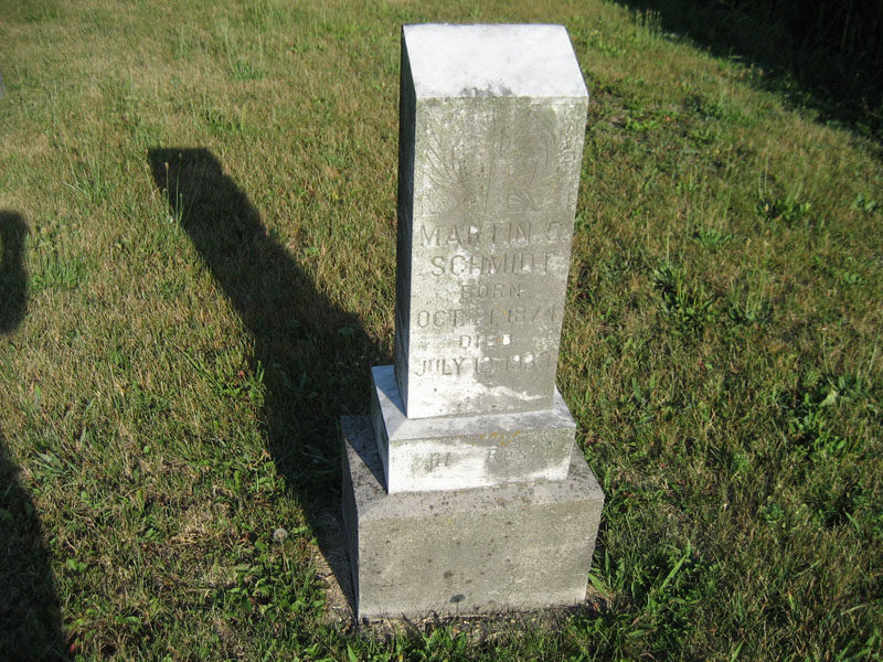 martin-g-schmidt-gravestone-st.-pauls-wittenberg-mo