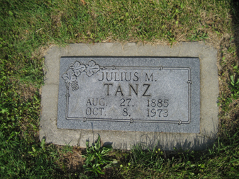 Julius Jitterbugs with Josephine